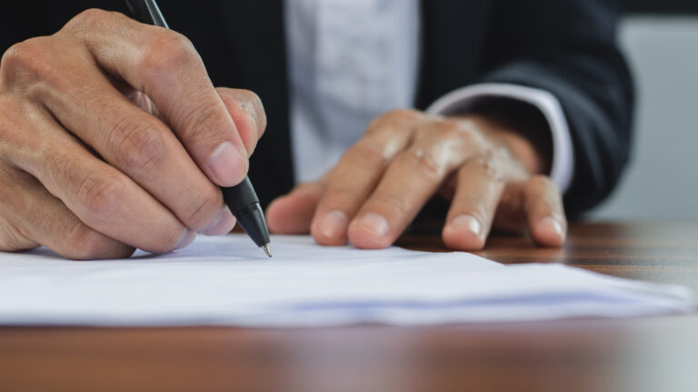 Listing image for first story in Most Read: VMware perpetual license holders receive cease-and-desist letters from Broadcom