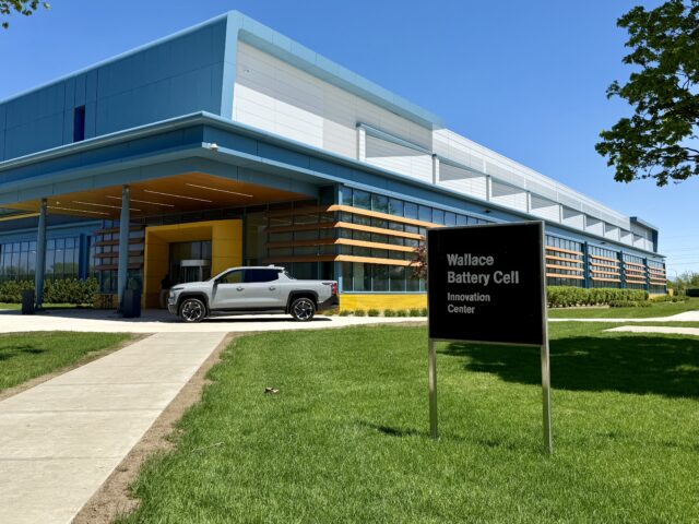 GM’s LMR battery breakthrough means more range at a lower cost - Ars ...