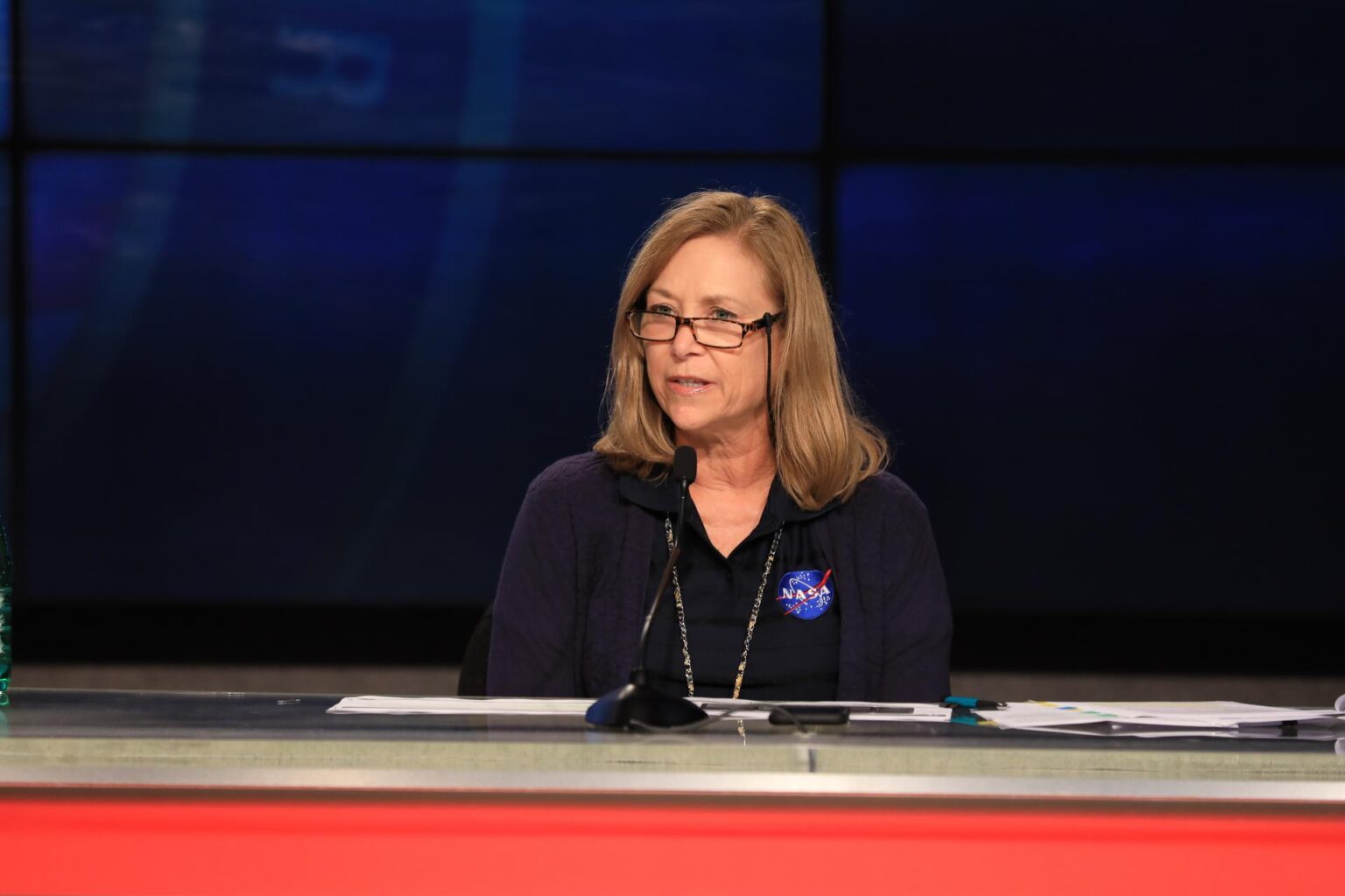 Analysis: During a town hall NASA officials on stage looked like ...