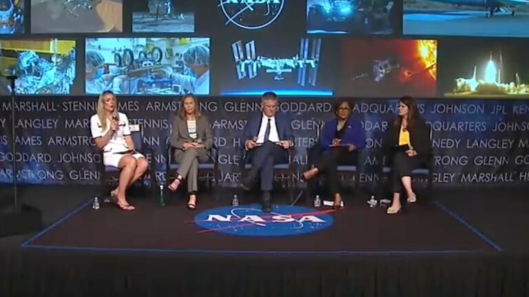 Analysis: During a town hall NASA officials on stage looked like ...