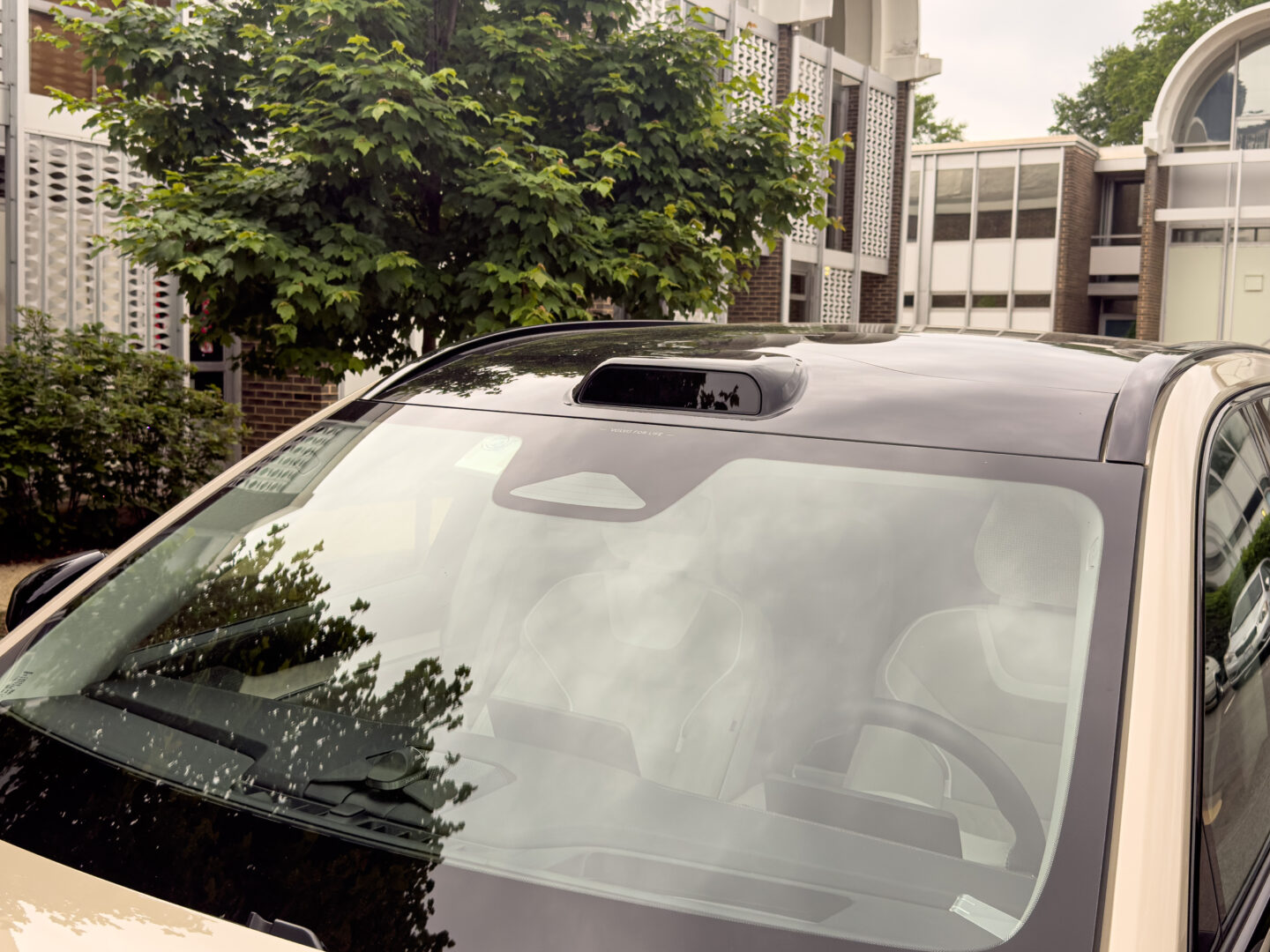 2025 Volvo EX90: A low-key luxury electric SUV - Ars Technica