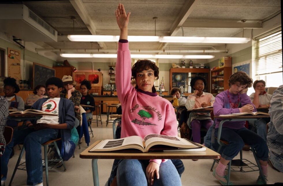 Linda Hamilton rocks Stranger Things’ S5 extended teaser - Ars Technica