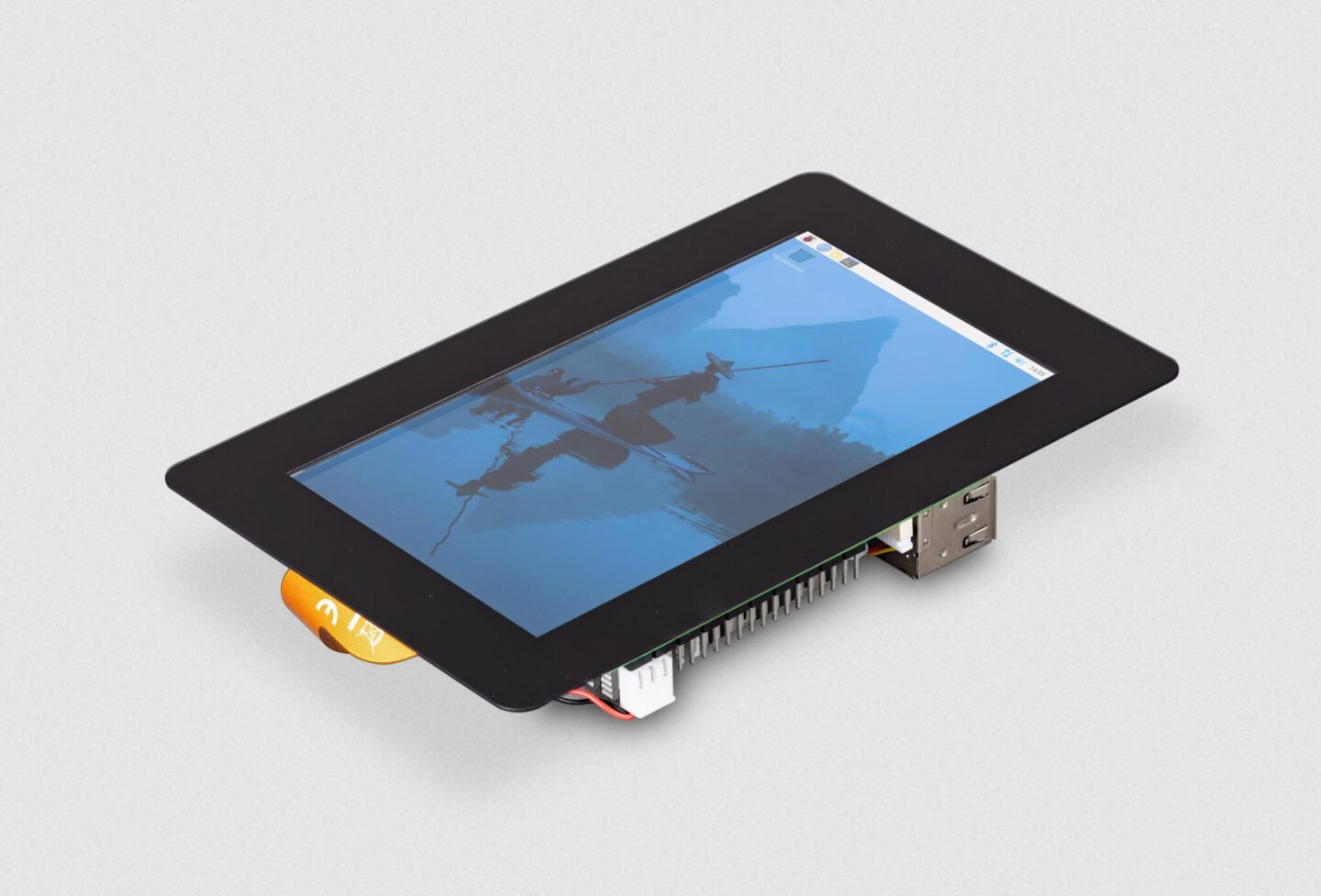 Raspberry Pi intros new 5-inch $40 touchscreen for your next weird ...