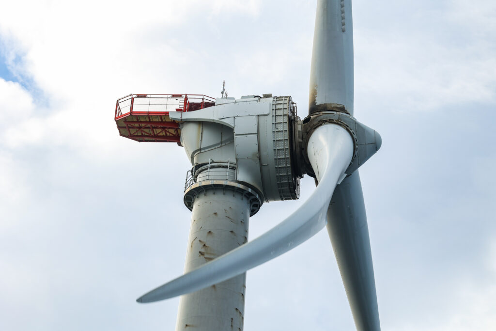Trump admin issues stop-work order for offshore wind project - Ars Technica