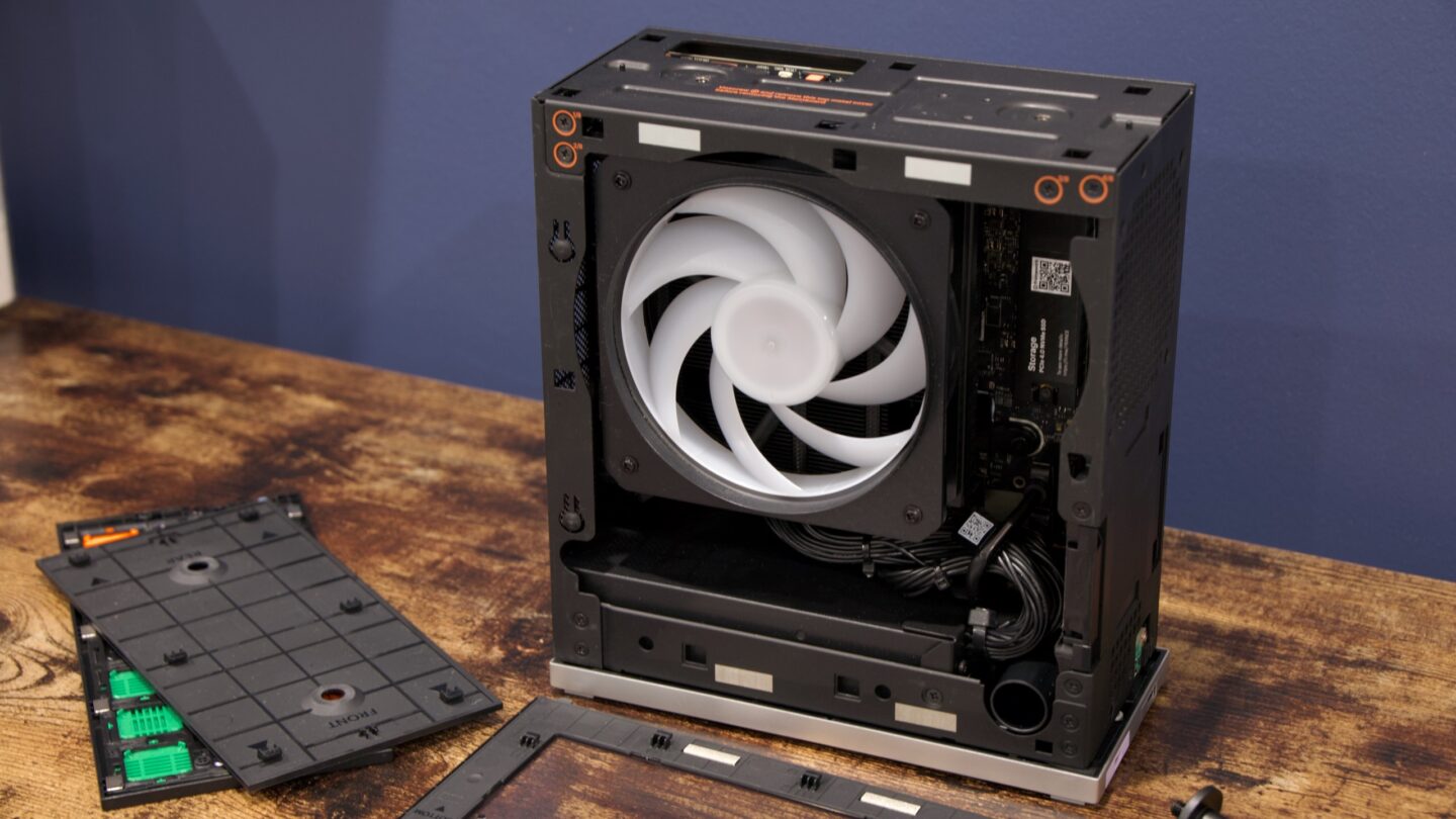 Review: Framework Desktop is a mash-up of a regular desktop PC and the ...