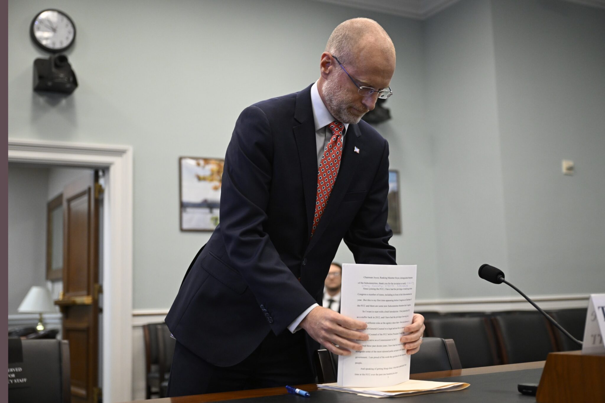 Judge unhappy with FCC’s “vague and uninformative” response to DOGE ...