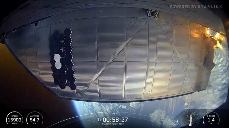SpaceX bounces back with a Starship test flight that ended on a buoyant ...