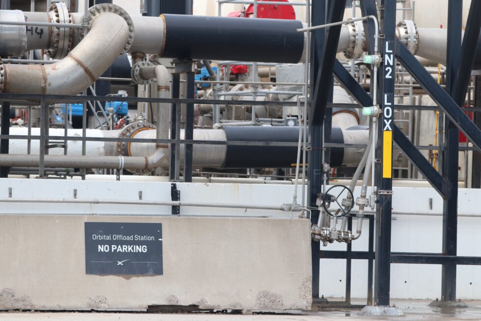 Fuel supply is a bottleneck for Starship—here’s how SpaceX will get ...