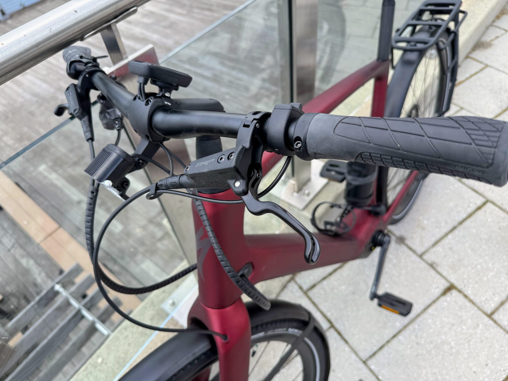 You’ll enjoy the Specialized Turbo Vado SL 2 6.0 Carbon even without ...
