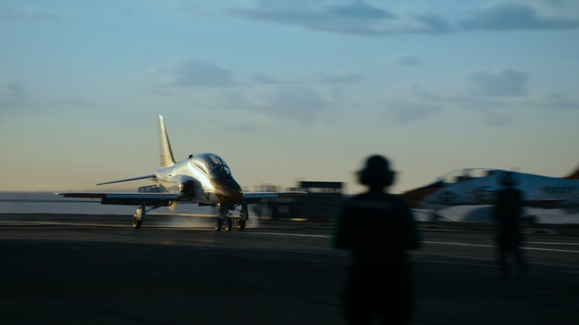 Get into the cockpit as new crop of “Top Gun” pilots get their wings ...