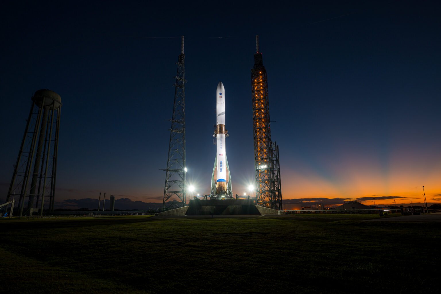 An explosion 92 million miles away just grounded Jeff Bezos’ New Glenn ...