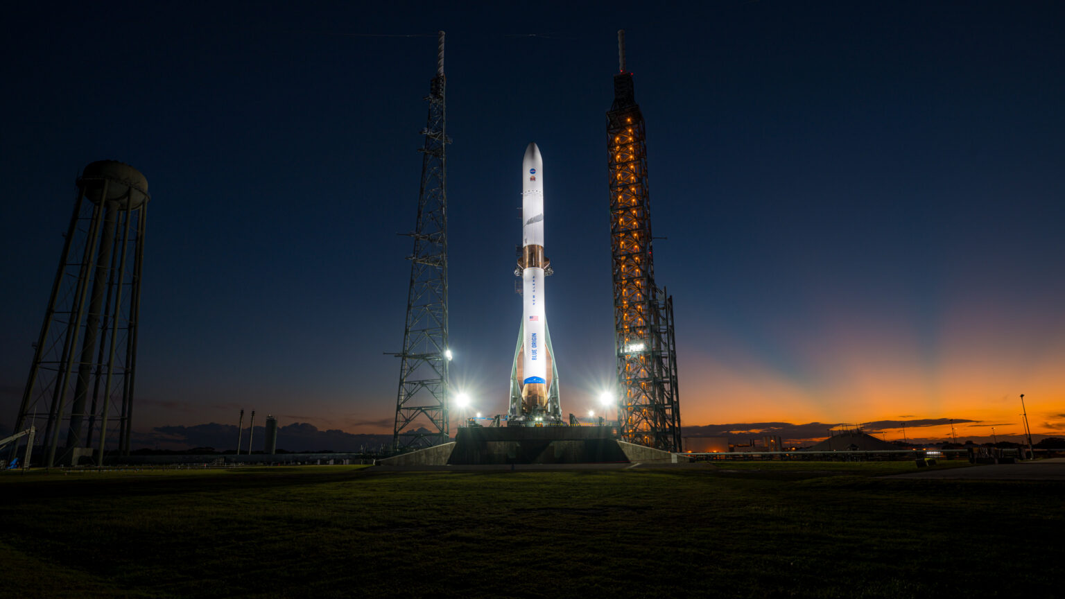 The most spectacular rocket explosion since N1 just happened in Florida ...