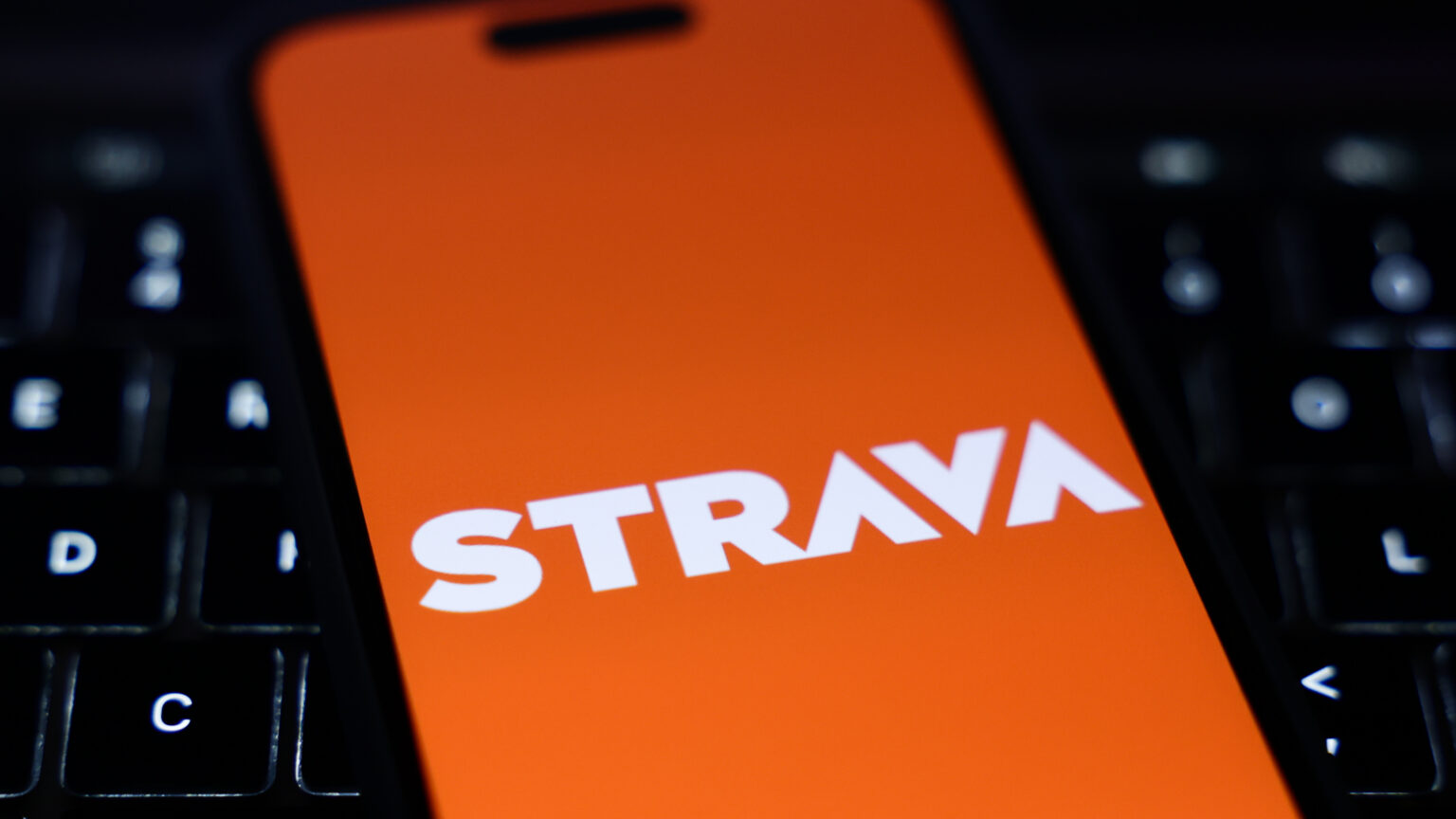 Strava puts popular “Year in Sport” recap behind an $80 paywall - Ars ...