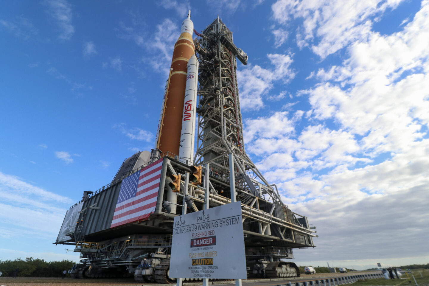 The fastest human spaceflight mission in history crawls closer to ...