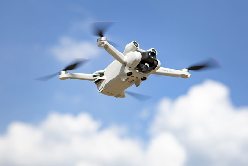 DJI sues the FCC for “carelessly” restricting its drones - Ars Technica