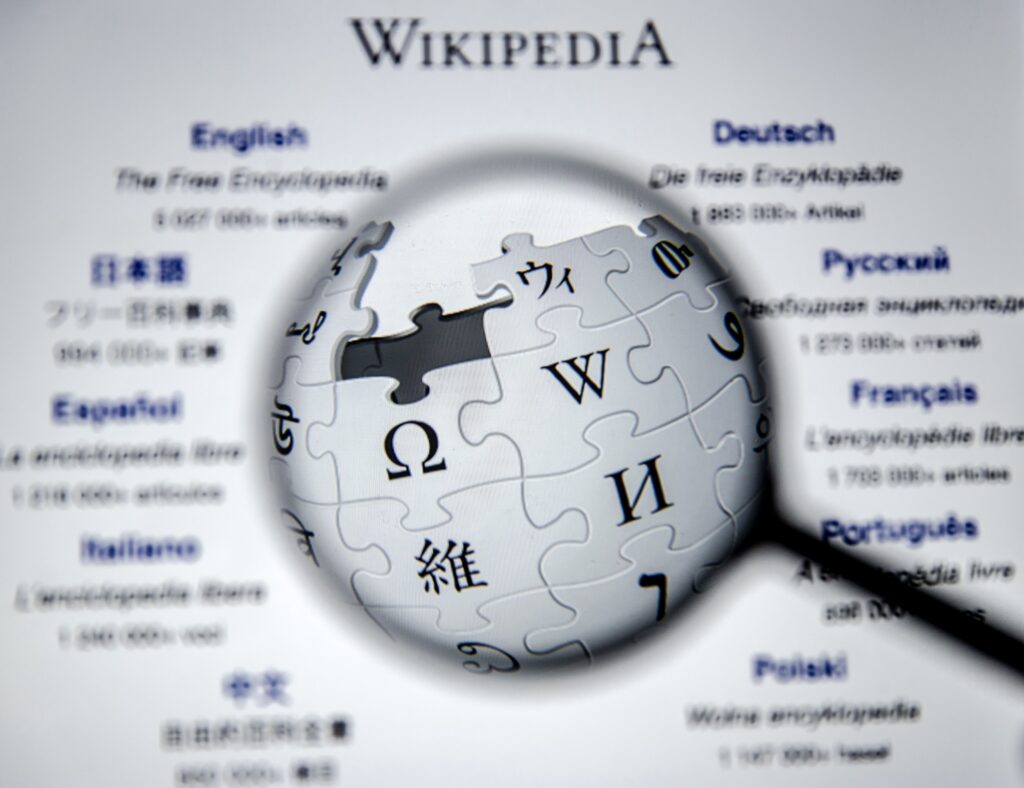 Wikipedia blacklists Archive.today, starts removing 695,000 archive ...