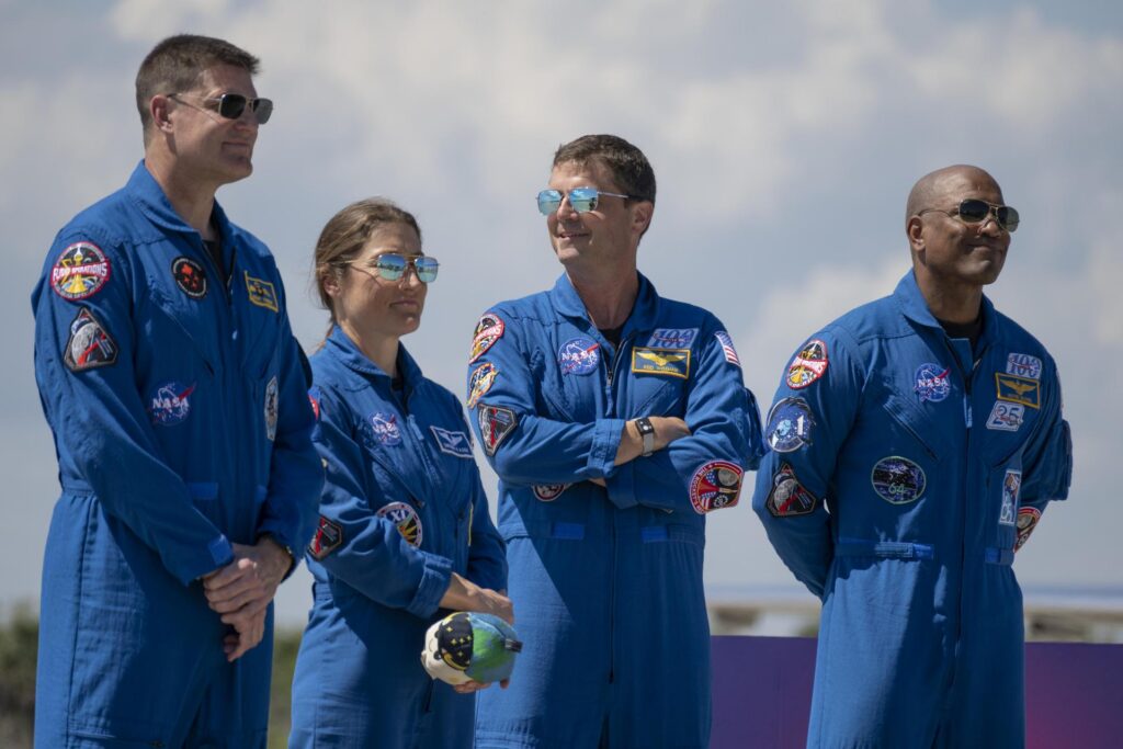 Astronauts set distance record, revealing the Moon as a place to be ...