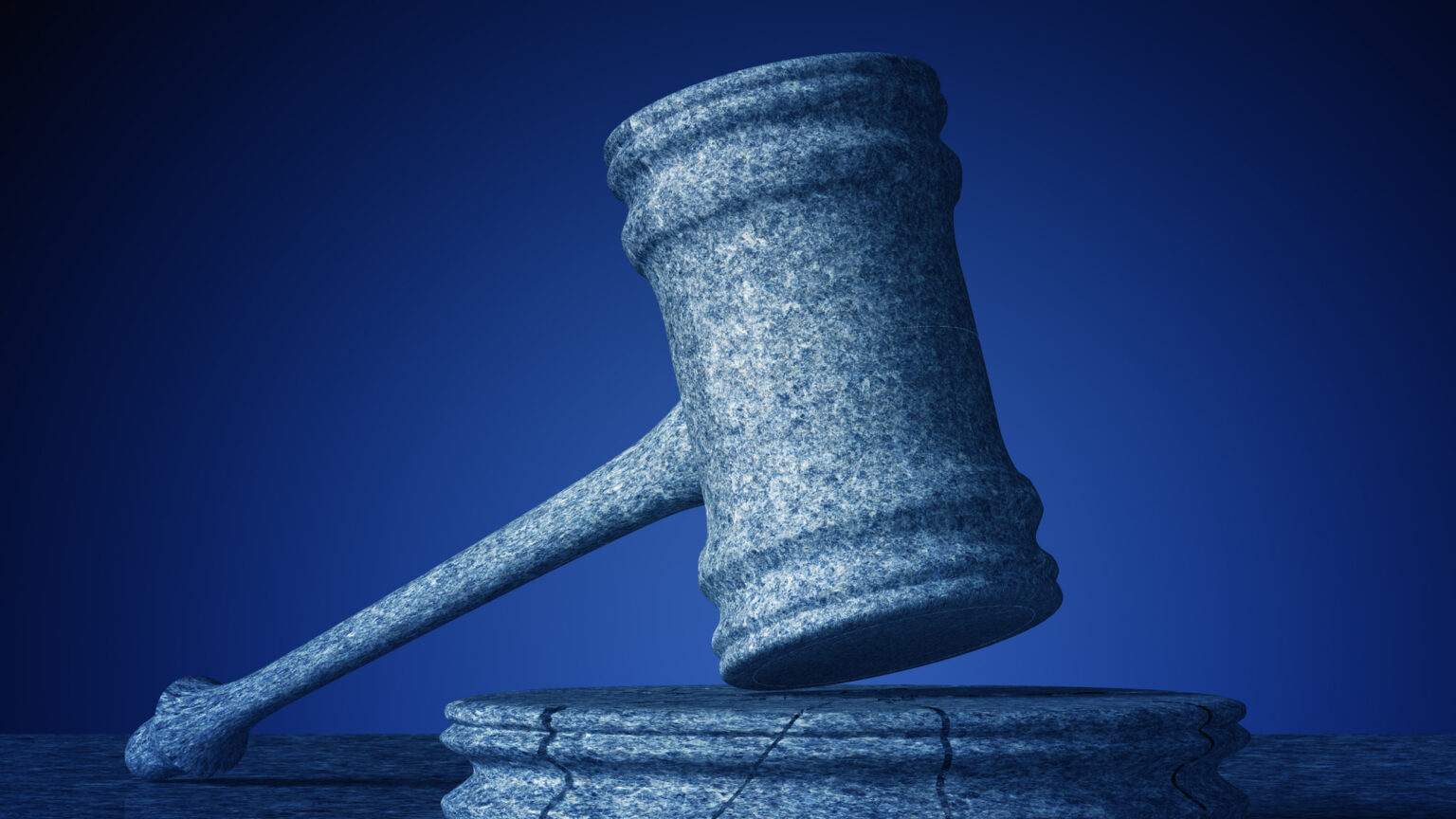 AI startup sues ex-CEO, saying he took 41GB of email and lied on résumé ...