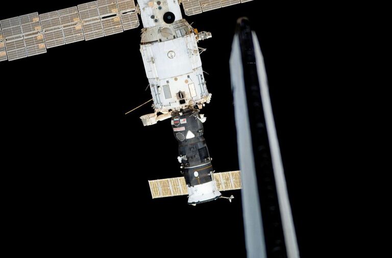 Russia appears set to finally address long-term, serious space station ...