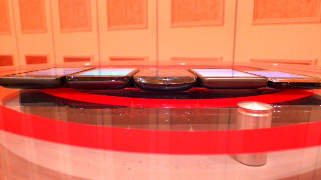 Verizon shows off four smartphones hot to trot for 4G - Ars Technica