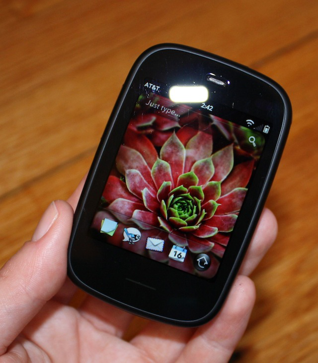 Smartphone, the abridged version: Ars reviews the HP Veer - Ars Technica
