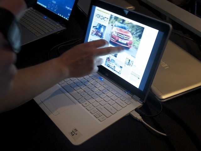 Intel’s vision for Ultrabooks: combo of touchscreens, Kinect, and Siri - Ars Technica