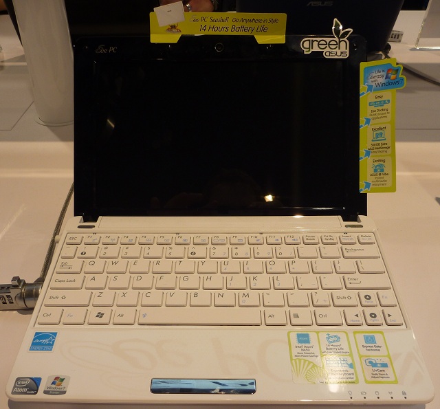 Netbook vendors go all-out to stand out in 2010 - Ars Technica