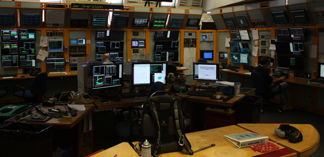 Ars photo tour: the Tevatron particle accelerator at Fermilab - Ars ...