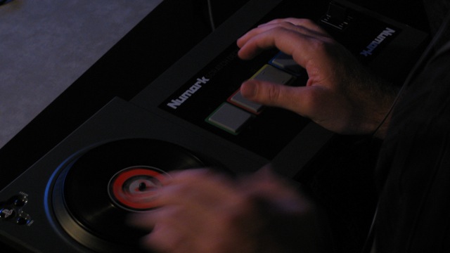 DJ Hero and Scratch: DJ-based games have long way to go - Ars Technica
