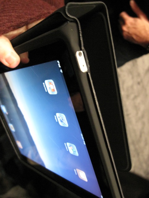Hands-on, first impressions, and Photo gallery of Apple iPad - Ars Technica