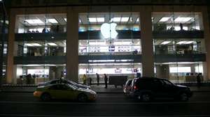 First Apple Store in Australia opens tomorrow - Ars Technica