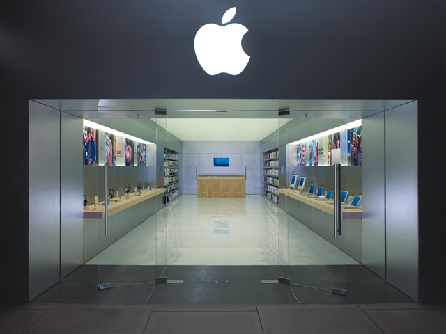 Hell has frozen over: Buy Apple clothing from retail stores. - Ars Technica