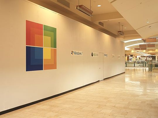 Microsoft posts retail store construction photos - Ars Technica