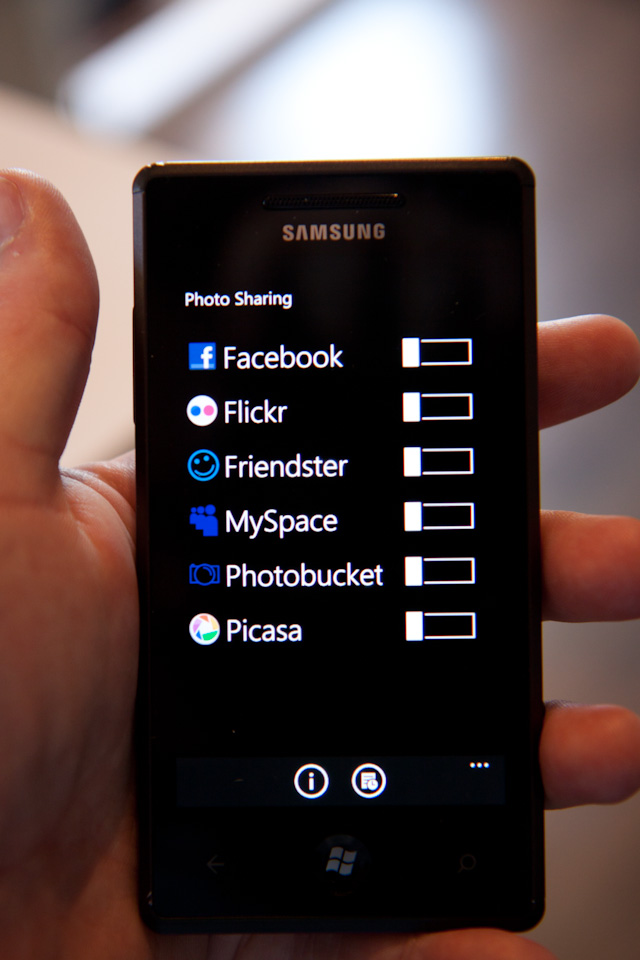 Windows Phone 7 London: a few first impressions - Ars Technica