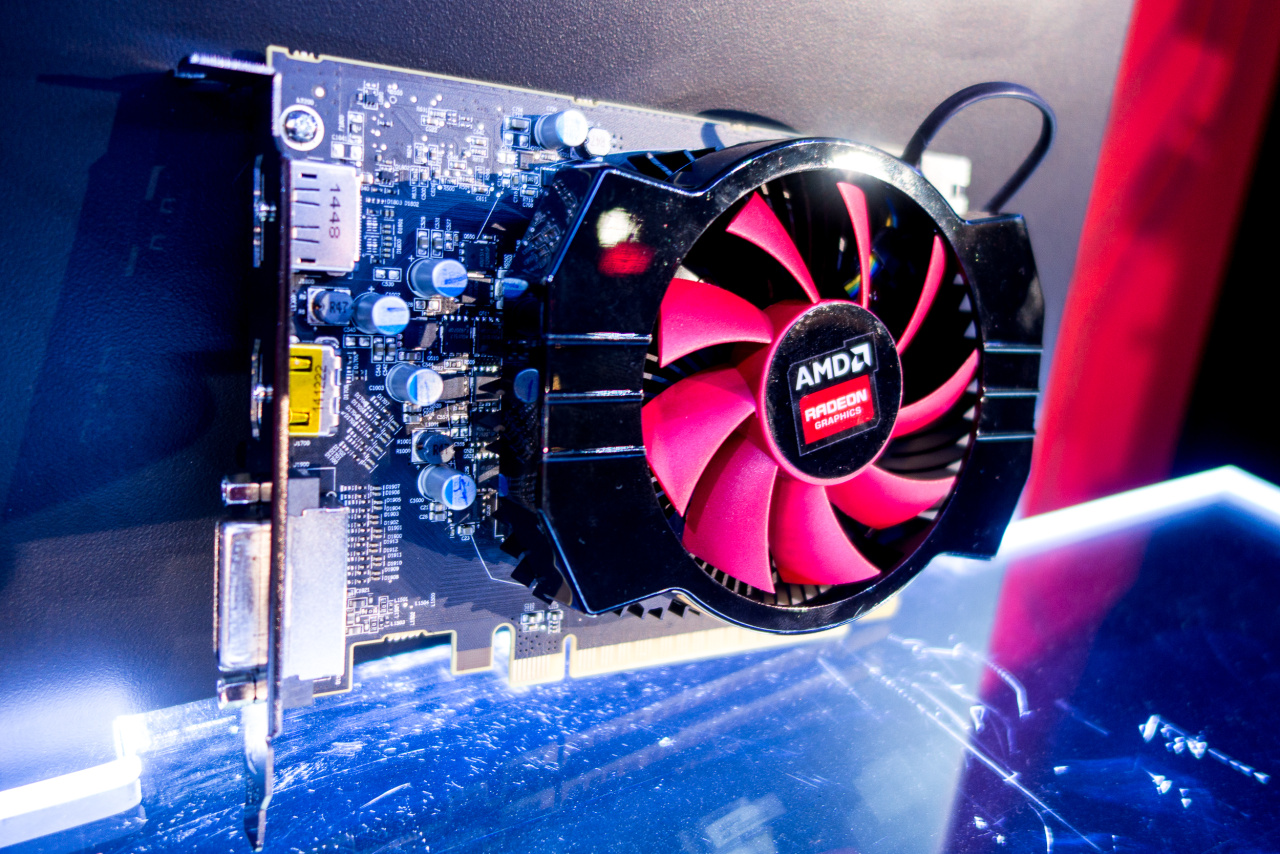 AMD unveils R9 Fury X, Fury, and Nano graphics cards - Ars Technica