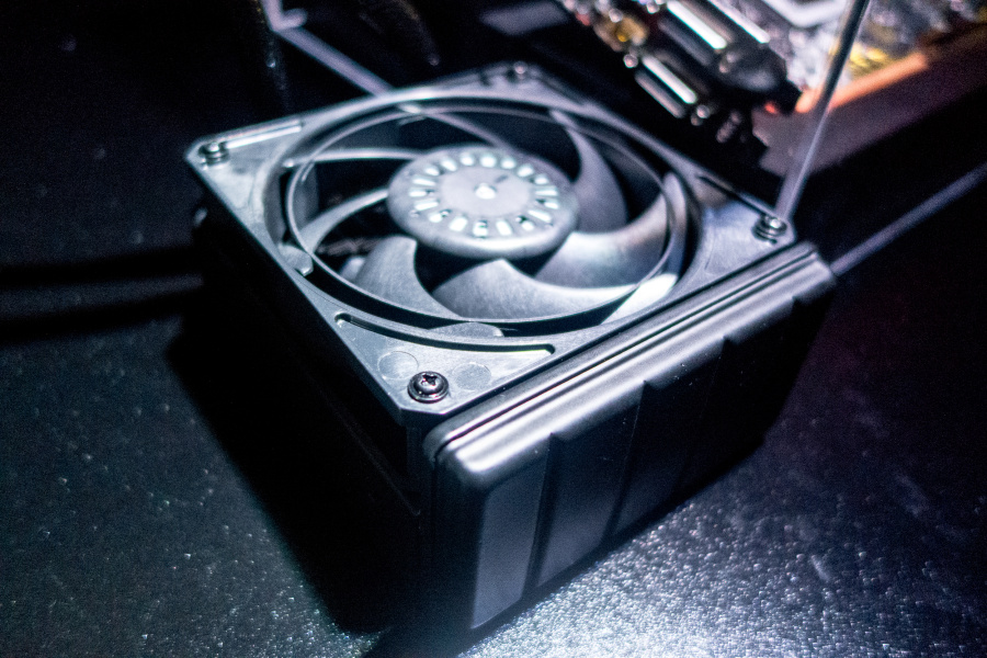 AMD unveils R9 Fury X, Fury, and Nano graphics cards - Ars Technica