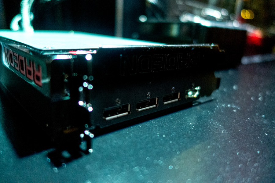 AMD unveils R9 Fury X, Fury, and Nano graphics cards - Ars Technica