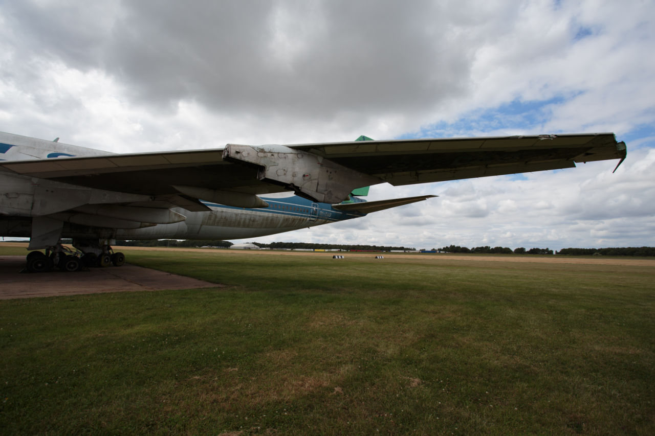Where airplanes go to die: Walking around a 747 graveyard - Ars Technica