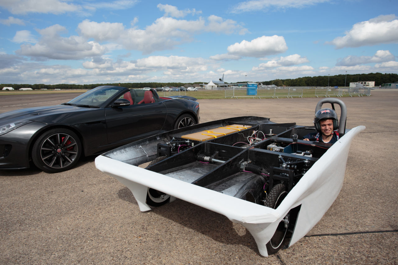 World Solar Challenge 2015: Trackside with Durham University’s new ...