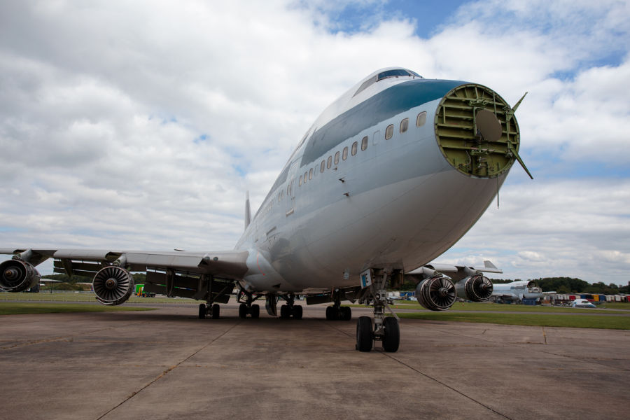 Where airplanes go to die: Walking around a 747 graveyard - Ars Technica