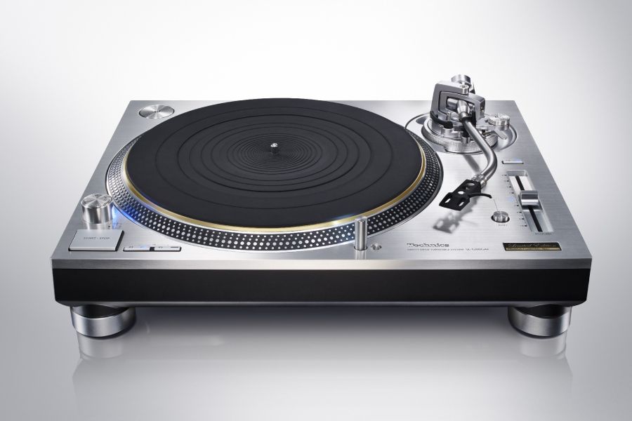 The legendary Technics SL-1200 turntable is back and better than ever ...