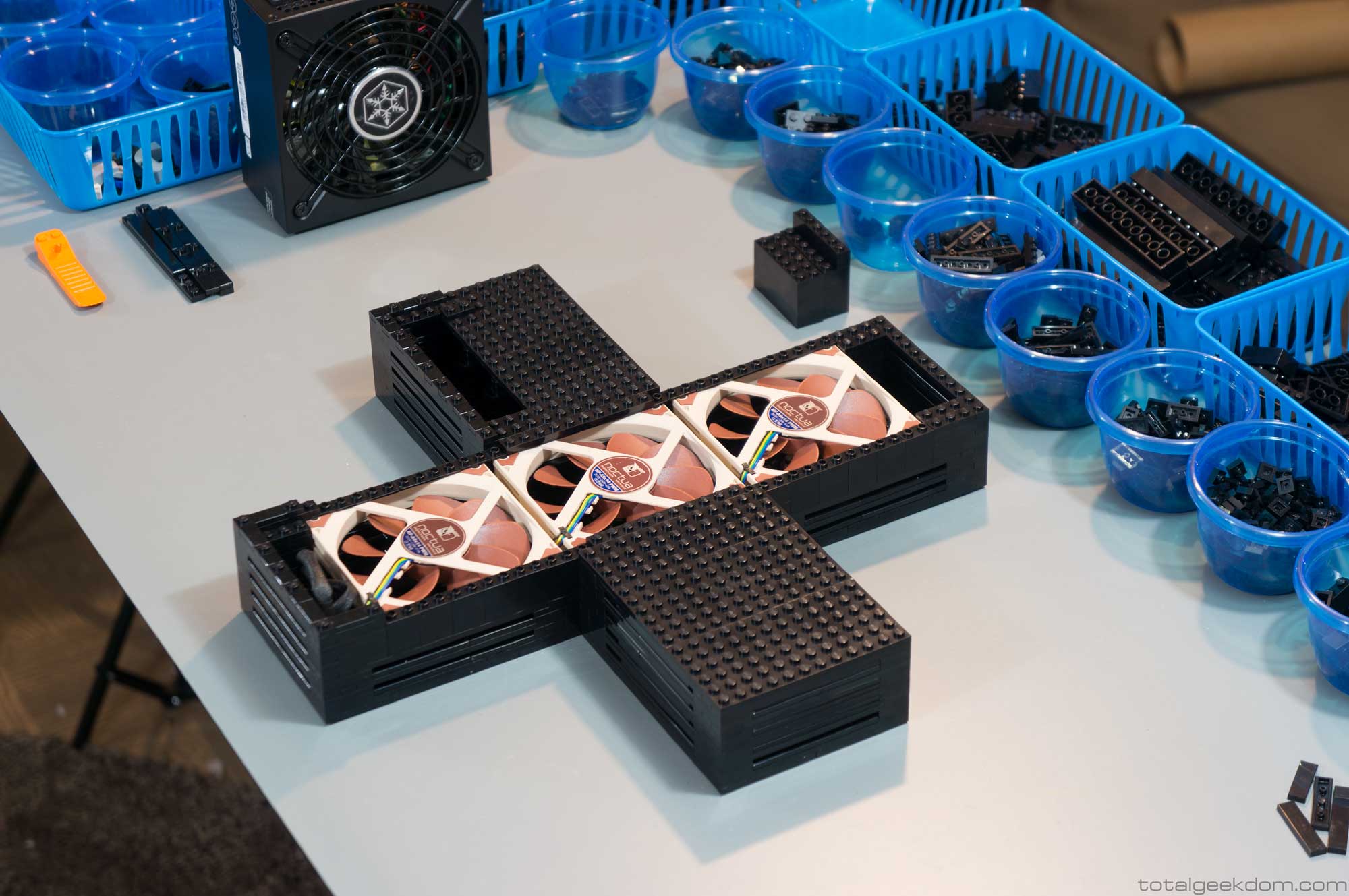 This is probably the greatest custom PC build of all time - Ars Technica