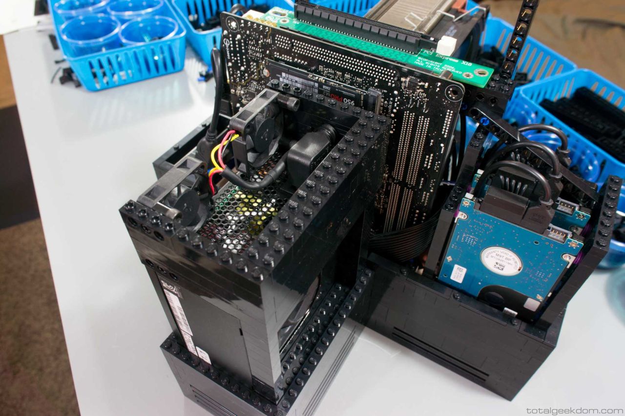 This is probably the greatest custom PC build of all time - Ars Technica