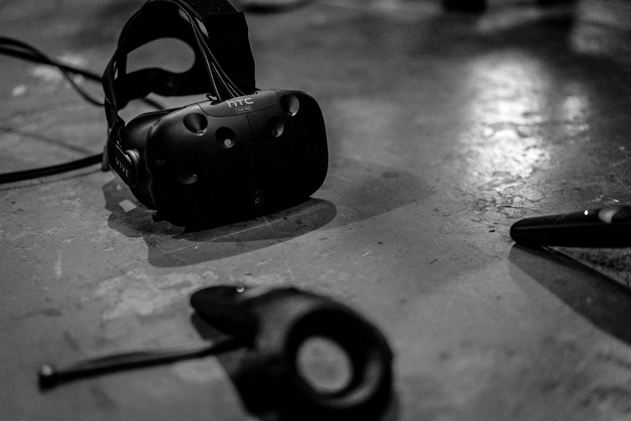 Virtually Dead: Go for the VR, stay for the terrifying zombies - Ars Technica