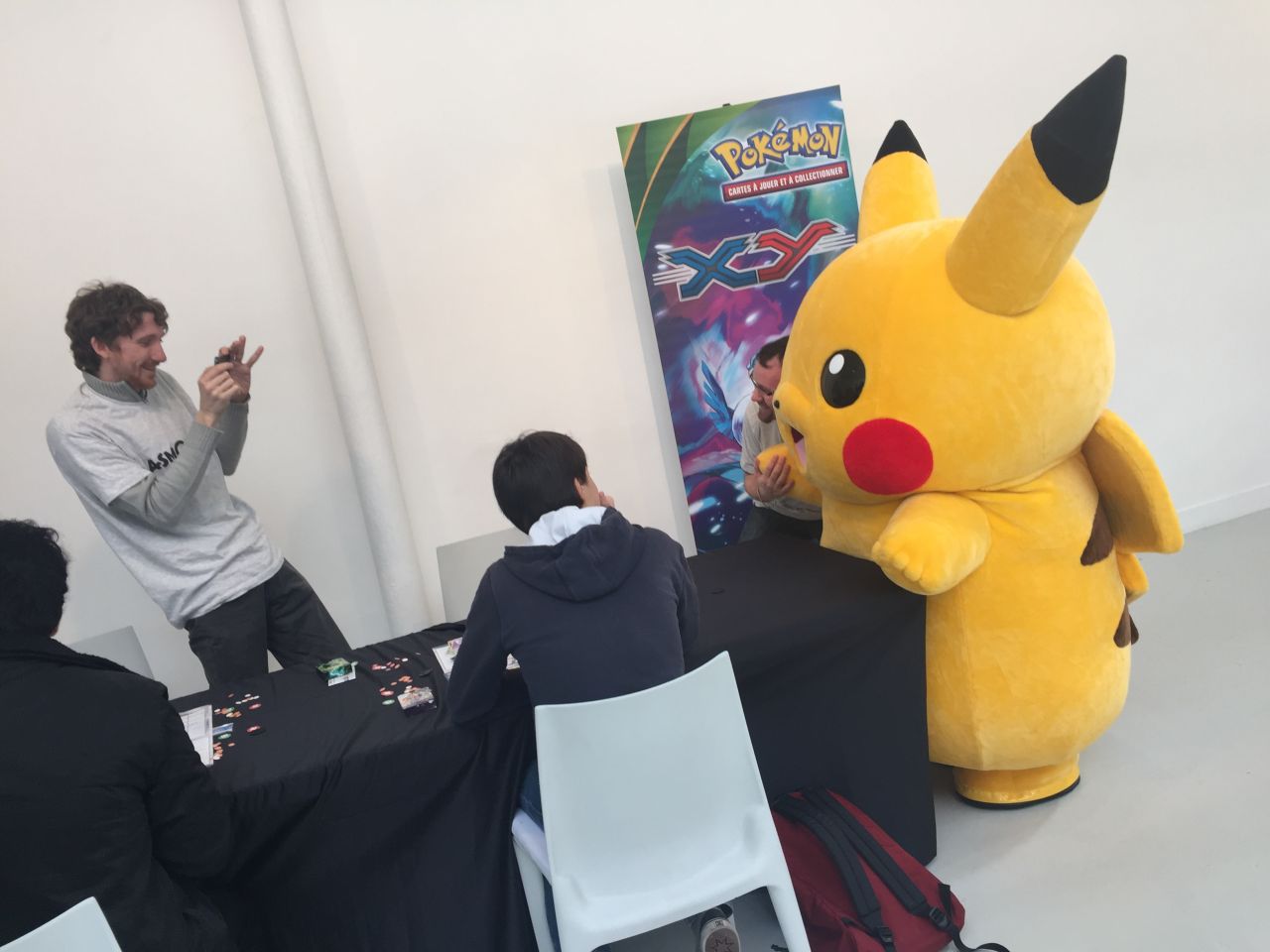 Behold the 30ft tall Pikachu made out of almost 13,000 Pokémon cards ...