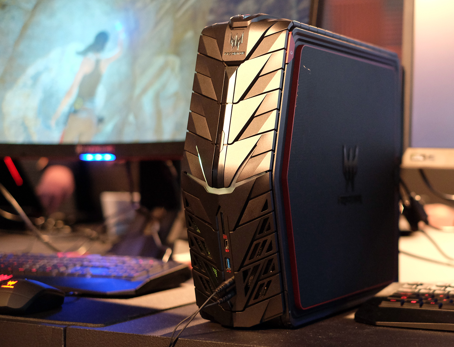 Acer Predator G1 crams an Nvidia Titan X into a briefcase-size PC - Ars ...