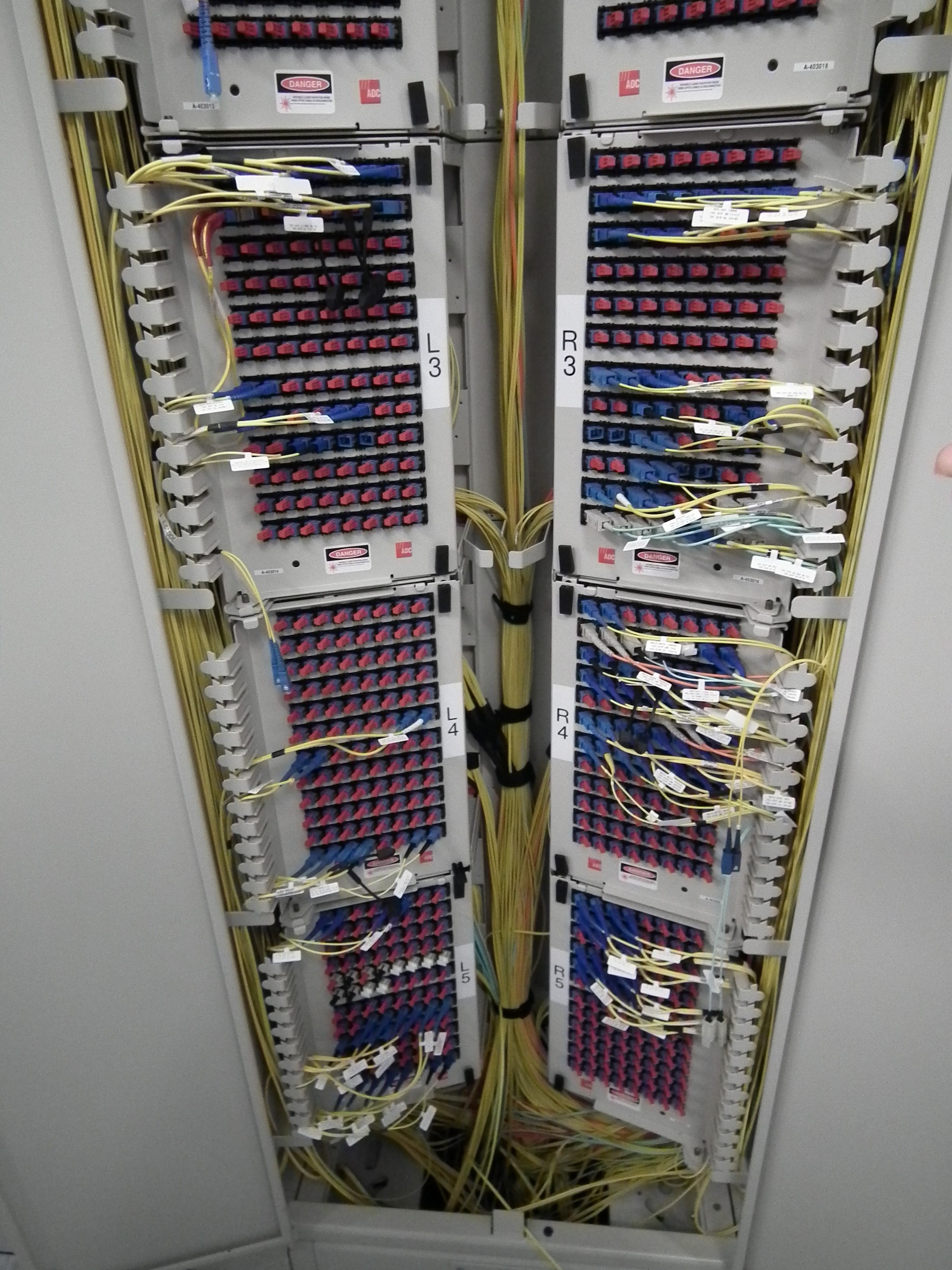 How the Internet works: Submarine fiber, brains in jars, and coaxial ...