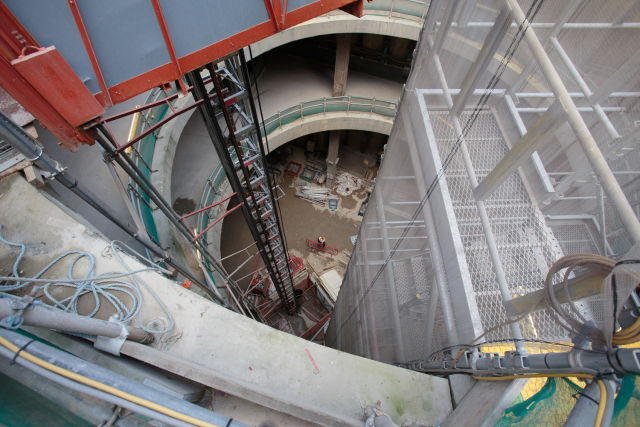 Exploring the Elizabeth line, one of the world’s largest construction ...
