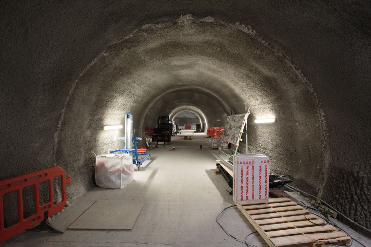 Exploring the Elizabeth line, one of the world’s largest construction ...