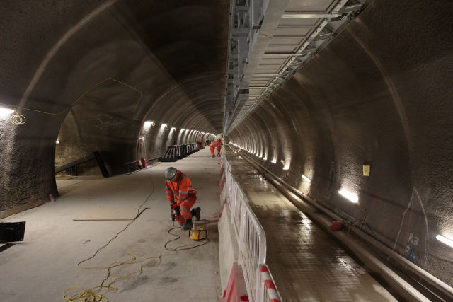Exploring the Elizabeth line, one of the world’s largest construction ...